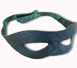 Amazon.com: The Cosplay Company Green Arrow Eye Mask: Toys & Games