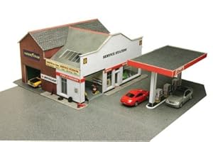 Metcalfe PO281 OO Gauge Petrol Station Cardboard Kit: Amazon.co.uk ...