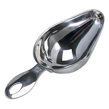 Amazon.com: Endurance Oval Measuring Scoop, 1/2 cup: Measuring Cups ...
