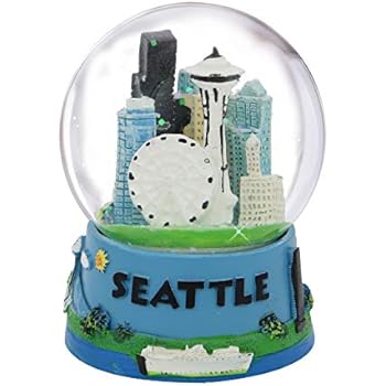 Amazon.com: Seattle Snow Globe Souvenir with Space Needle and Skyline ...