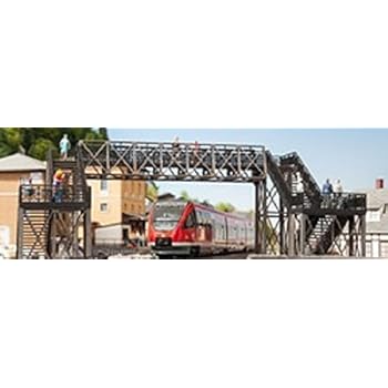 Amazon.com: Bachmann Trains Pedestrian Bridge: Toys & Games