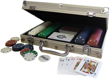 Deluxe Poker Set in Aluminum Case - 200 Dual-Toned Poker Chips: Amazon ...
