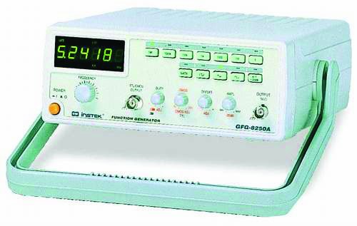 GW Instek GFG-8250A Function Generator with 6 Digit LED Display ...