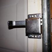 Amazon.com: Garage Door Side Lock for 2 or 3 Inch Track: Home Improvement