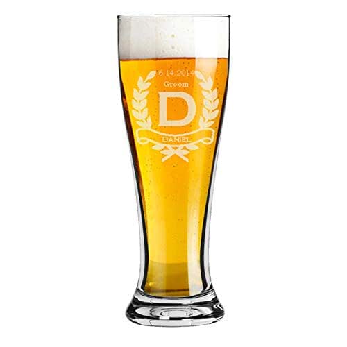 Amazon.com: Groomsmen 16 ounce Pilsner Pint Beer Glass with a Wreath ...