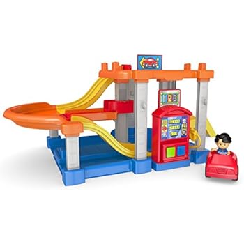 Amazon.com: Fisher-Price Little People Wheelies Stand 'n Play Rampway ...