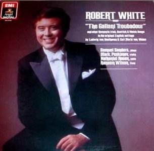 Robert White, tenor, Samuel Sanders, piano, Mark Peskanov, violin ...