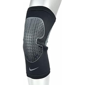 Amazon.com: Nike Pro Combat Hyperstrong Knee Sleeve (Large, Black ...
