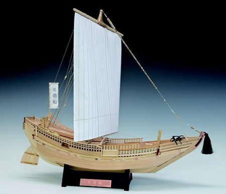 Woody Joe / wooden Japanese boat model 1/72 Kitamaebune (with paint ...