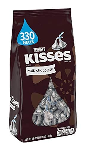 Hershey's Kisses - Milk Chocolate: 330 Pieces in Oman | Whizz Candy ...