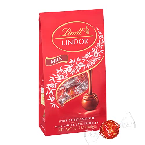 Lindt LINDOR Milk Chocolate Candy Truffles, Halloween Party Candy with ...