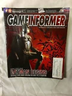 Gameinformer Magazine December 2004 (Issue #140) Batman Begins: varoius ...