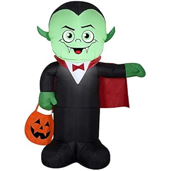 Amazon.com: 4 Foot Halloween Inflatable Vampire 2013 Yard Art ...