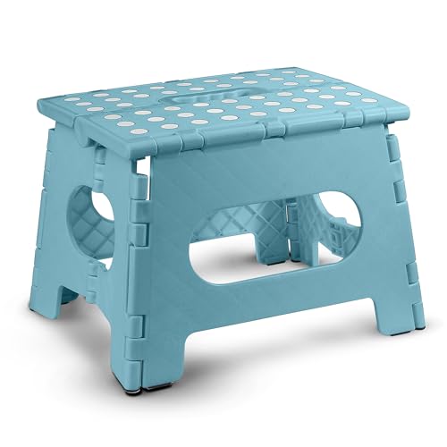 Handy Laundry Folding Lightweight Step Stool is Sturdy Enough to ...