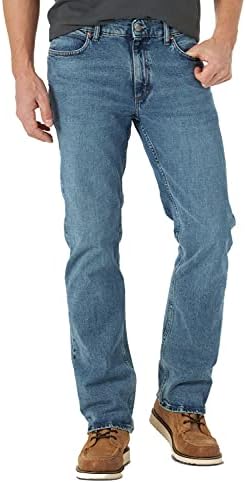 سعر Lee Men's Legendary Regular Fit Bootcut Jean, Worth It, 32W x 32L فى السعودية | بواسطة ...