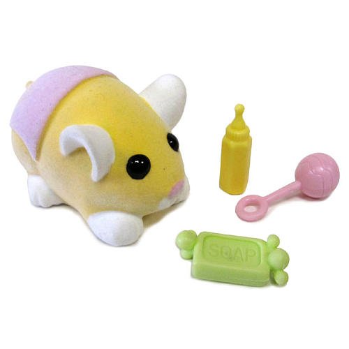 Amazon.com: Zhu Zhu Pets Hamster Babies Butter Cheeks Yellow Hamster ...