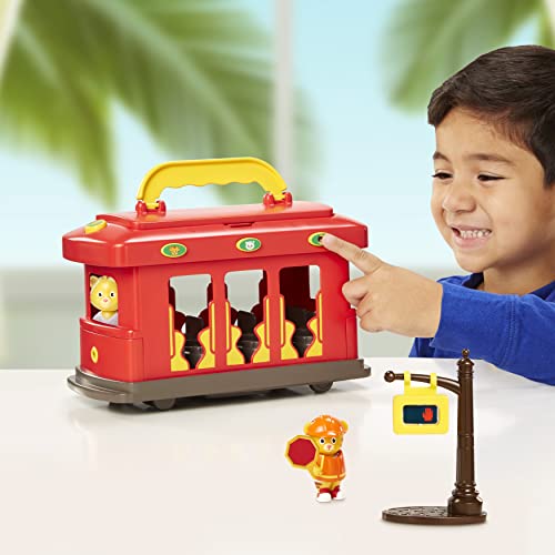 Daniel Tiger's Neighborhood Deluxe Electronic Trolley Vehicle with 2 ...