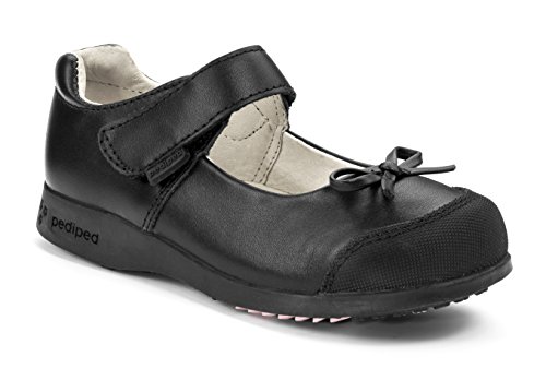 Best Shoes for Kids With Flat Feet: 2019 Reviews, Buying Guide - MomDot