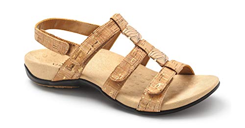 Best Walking Sandals For Women (Practical And Stylish)