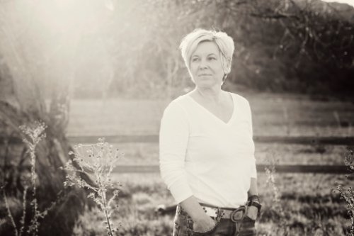 Catty Wompus: A Tale of Friendship (Catty Wompus): Julie Howe, Chason ...