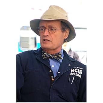 NCIS David McCallum as Dr. Donald "Ducky" Mallard Wearing Hat and Tie 8 ...