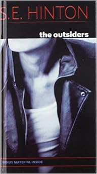Amazon.com: The Outsiders: 9781442000995: Hinton, S. E.: Books