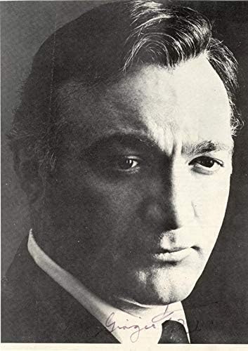 Giorgio Tozzi - Magazine Photograph Signed at Amazon's Entertainment ...