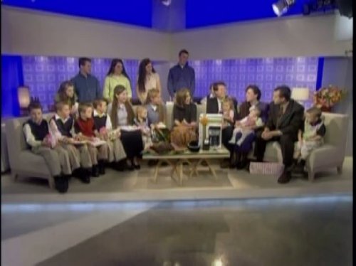 Watch 17 Kids and Counting Season 1 | Prime Video