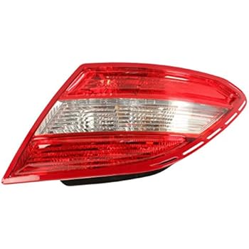 Amazon.com: NEW RIGHT TAIL LIGHT FITS MERCEDES BENZ C300 4MATIC 2015 ...