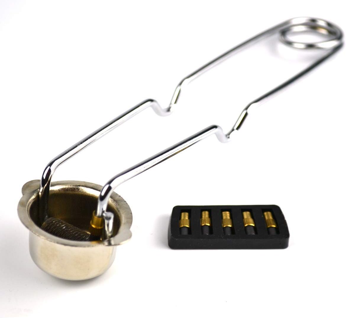 FAVORCOOL Single Flint Spark Lighter with Free 5 Flint Replacements ...