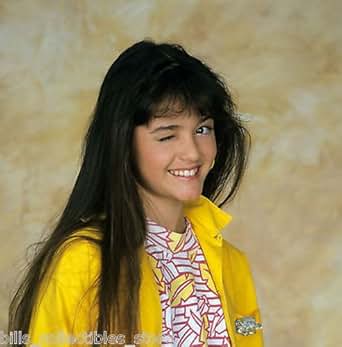 DANICA MCKELLAR THE WONDER YEARS TV SHOW 8X10 PHOTO #E8937 at Amazon's ...