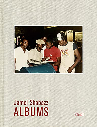 Amazon.com: Jamel Shabazz: Albums: 9783969990957: Kunhardt Jr, Peter W ...