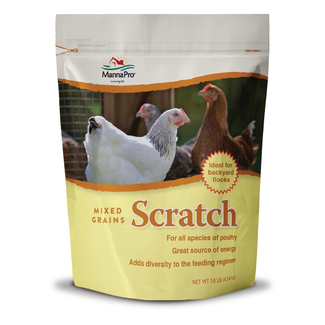 Manna Pro Ultimate Chicken Scratch Feed, Nutrient-Rich Scratch Grain ...