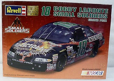 Buy Revell 18 Bobby Labonte Small Soldiers Grand Prix -- Limited ...