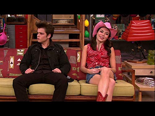 Watch iCarly - Season 4 | Prime Video