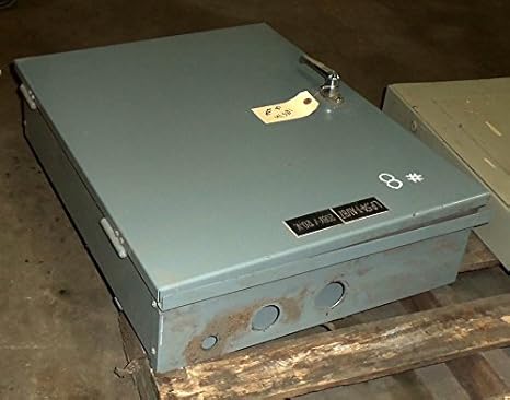 SCHNEIDER ELECTRIC Panelboard Encl/Box Nema-3R /12 26H 20W MH26WP Resi ...