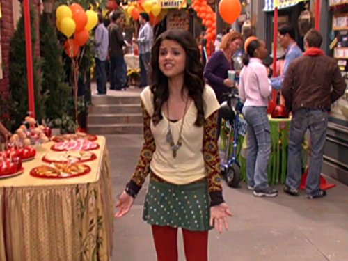 Watch Wizards of Waverly Place Season 1 | Prime Video