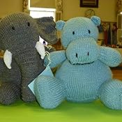 Knitted Wild Animals: 15 Adorable, Easy-to-Knit Toys: Sarah Keen ...