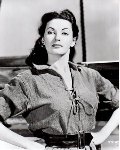 Yvonne DeCarlo 8x10 Photo M0728 at Amazon's Entertainment Collectibles ...