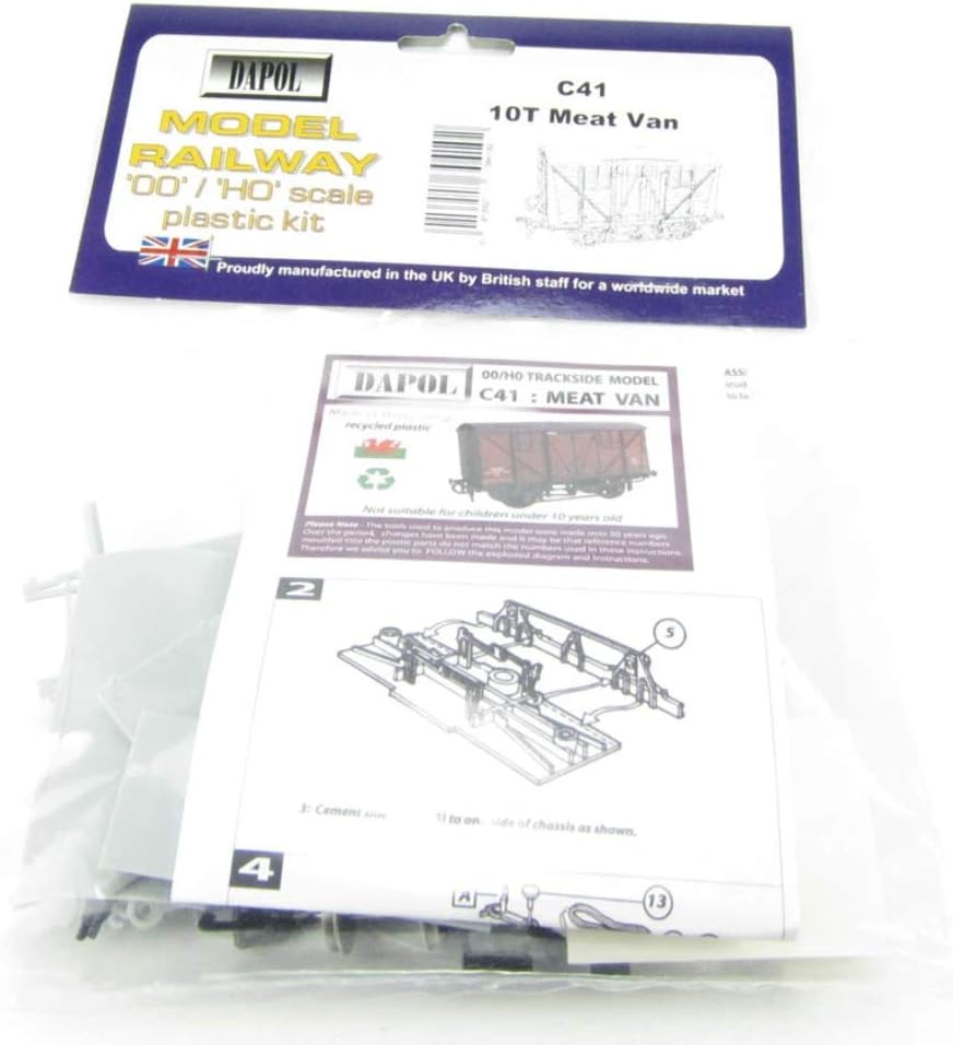 Dapol Model Railway 10T Ventilated Meat Wagon Plastic Kit - OO Scale 1/ ...