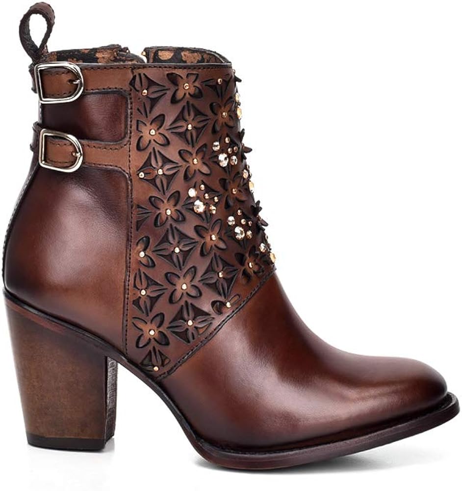 Amazon.com: Cuadra 3W02RS Botines de mujer: Shoes