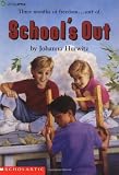 Class Clown: Johanna Hurwitz, Sheila Hamanaka: 9780590418218: Amazon ...