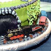 Amazon.com: Toysmith 7041 Mini Pull-Back Train Set (Assorted Styles ...