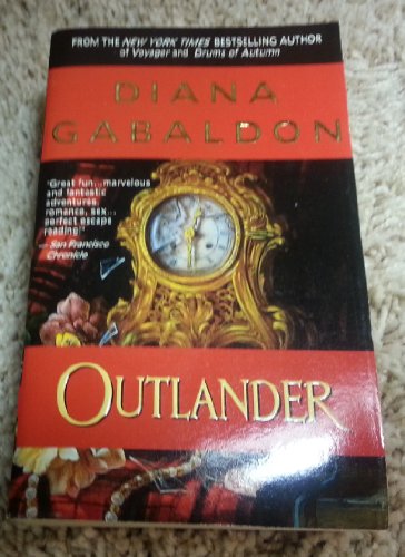 Outlander (Outlander Series #1): Gabaldon, Diana: Amazon.com: Books