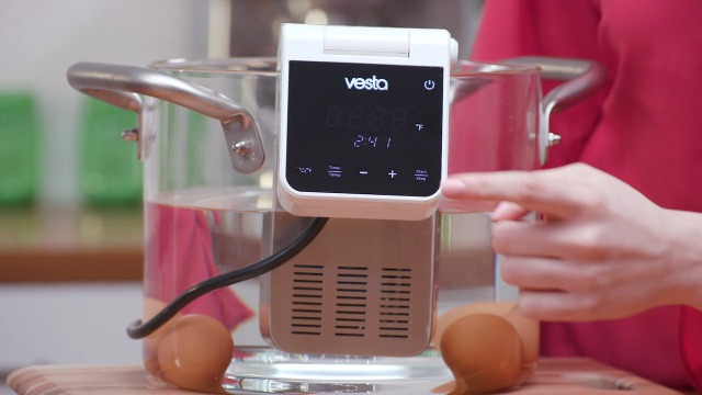 Watch Vesta Imersa Elite ﹙White﹚ Sous Vide Eggs on Amazon Live