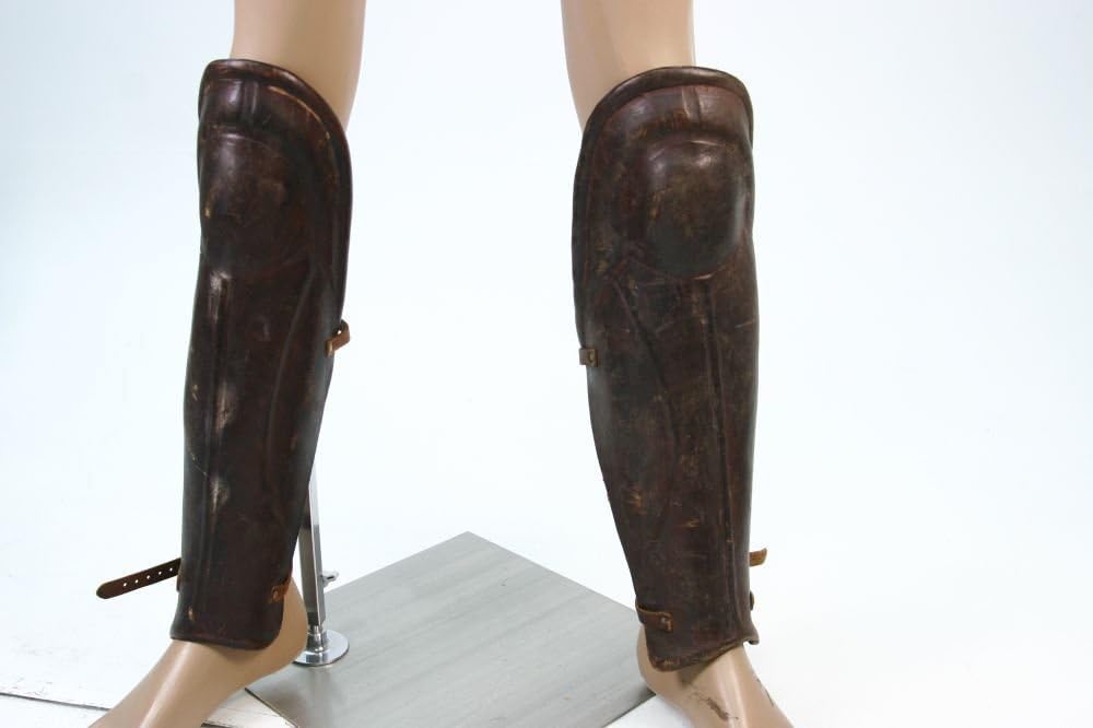 Leather Roman Greek Macedonian Medieval Renaissance gauntlets greaves ...