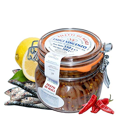 Filetti di alici e peperoncino in olio di girasole | The World of ...