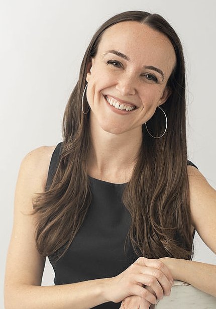 Elizabeth Grace Saunders - Biographie et Livres Audio | Audible.fr