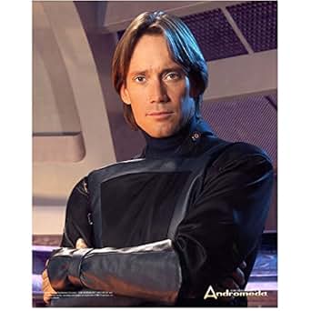 Andromeda Kevin Sorbo as Captain Dylan Hunt Arms Crossed 8 x 10 Inch ...