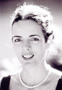 Louise Kelly – Audio Books, Best Sellers, Author Bio | Audible.com